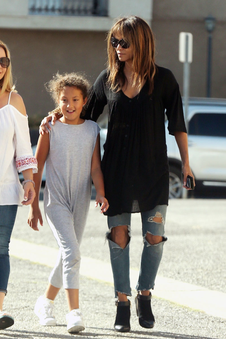 Halle Berry & daughter Nahla Aubry | Sandra Rose