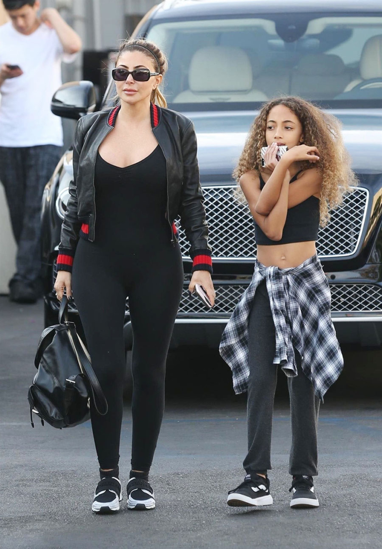 Larsa & Sophia Pippen – Sandra Rose