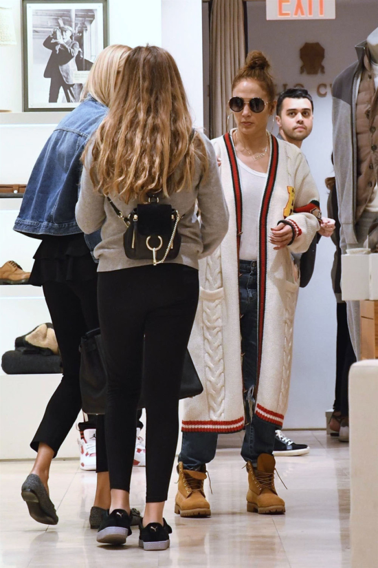 Celeb Style: Jennifer Lopez Wearing Gucci Embroidered Chunky Cable Knit ...