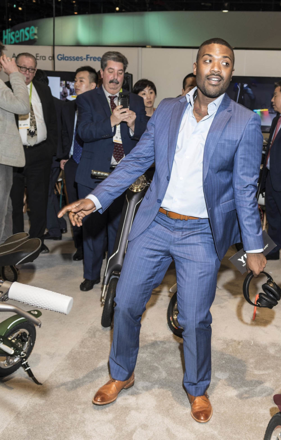 Ray J & Princess Love Promote Electric Scooter in Las Vegas After $30 ...