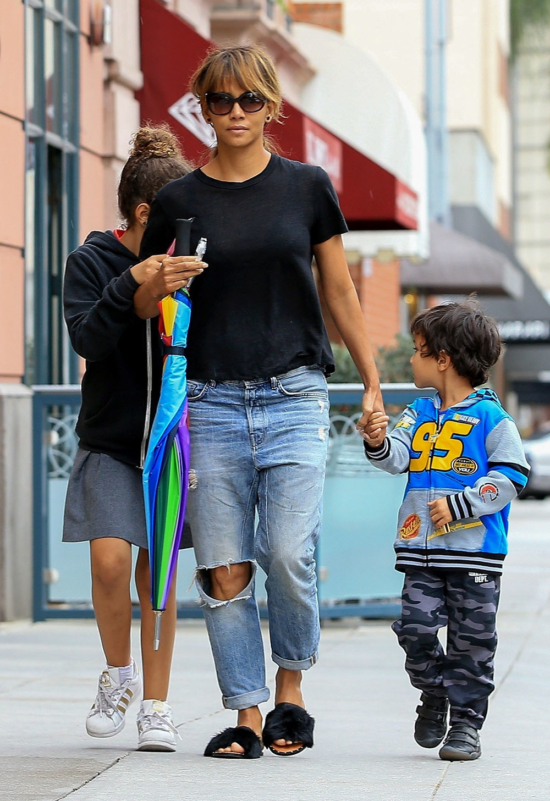 Halle Berry visits the dentist with Nahla and Maceo | Sandra Rose