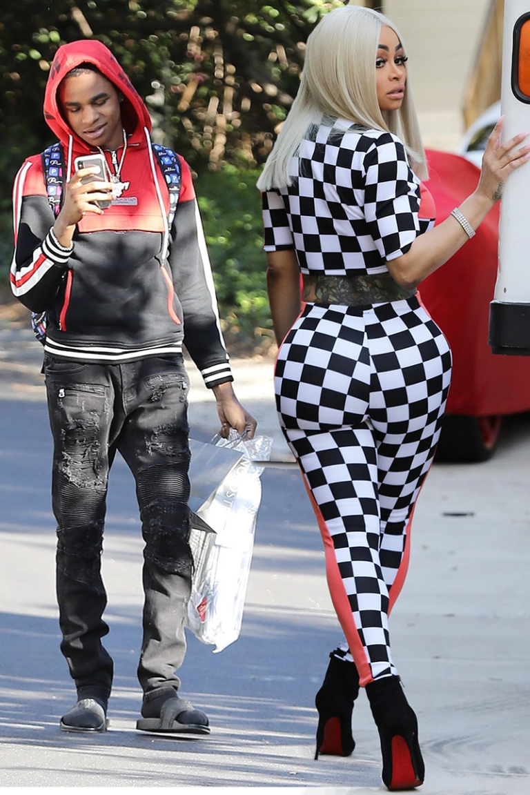 Blac Chyna gets a visit from artist Sand One in Los Angeles | Sandra Rose