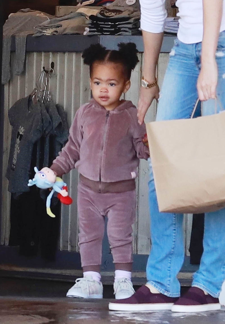 Celebrity Kids: Paige Butcher with Eddie Murphy’s daughter, Izzy Oona ...