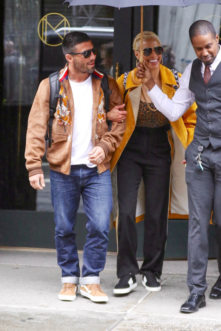 Paula Patton with new boyfriend Zach Quittman – Sandra Rose