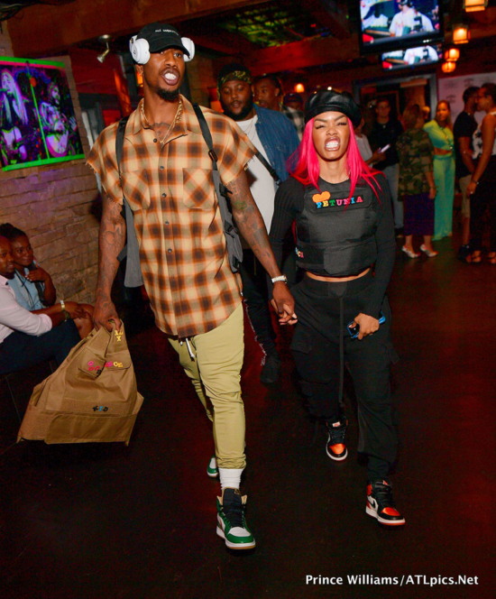 R&B singer Porcelon performed in concert at ATL Live On the Park in ...