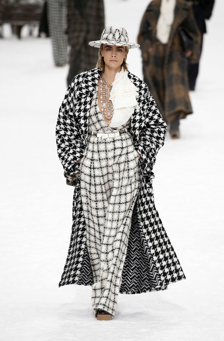 Celeb Style: Stars Attend Chanel Fall/Winter 2019/2020 Runway Show ...