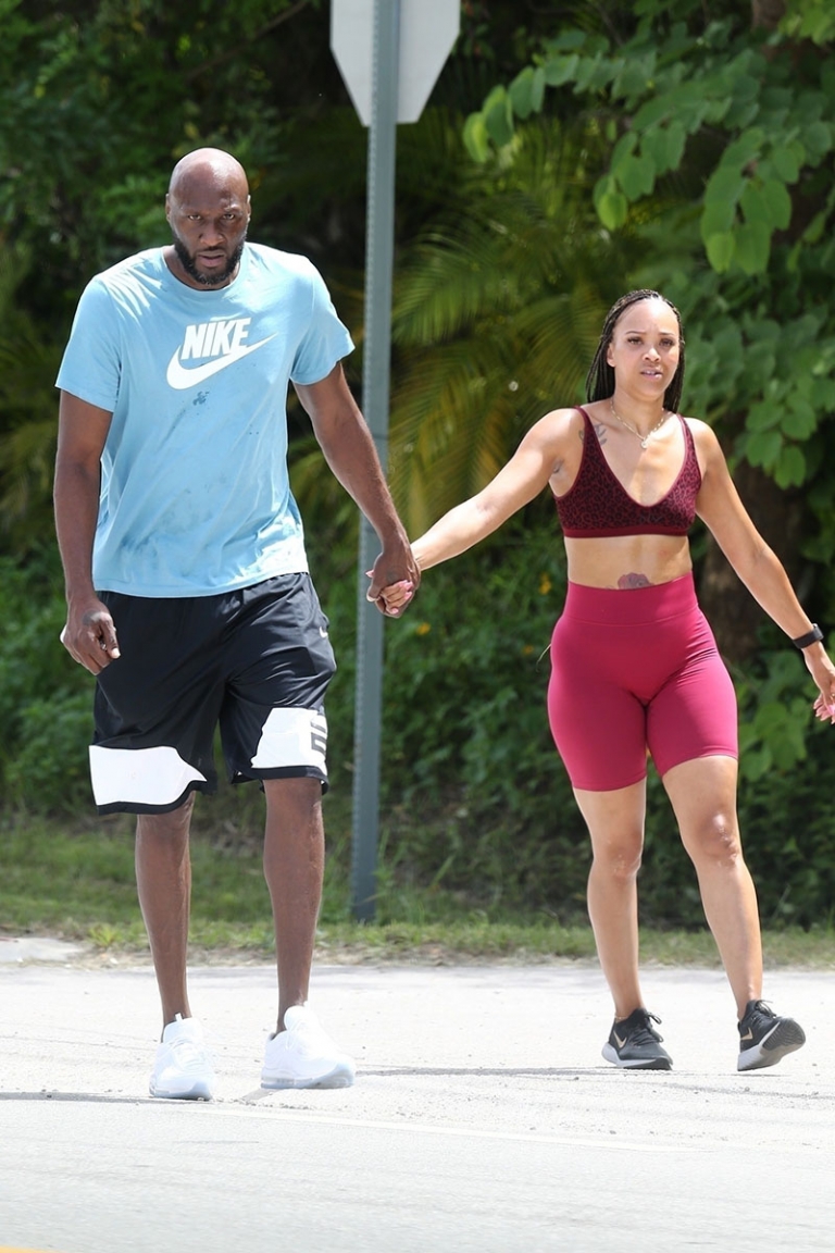 *EXCLUSIVE* Lamar Odom and Sabrina Parr out for a walk in Palm Beach as ...