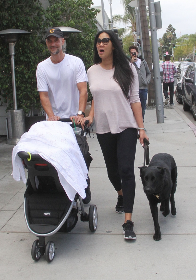 Kimora Lee Simmons and her husband Tim Leissner spotted out with their ...