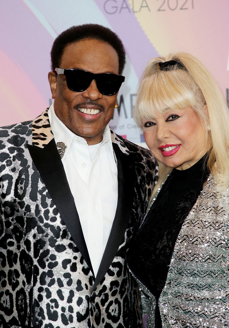 LAS VEGAS, NEVADA – OCTOBER 16: Charlie Wilson and Mahin Wilson attend ...