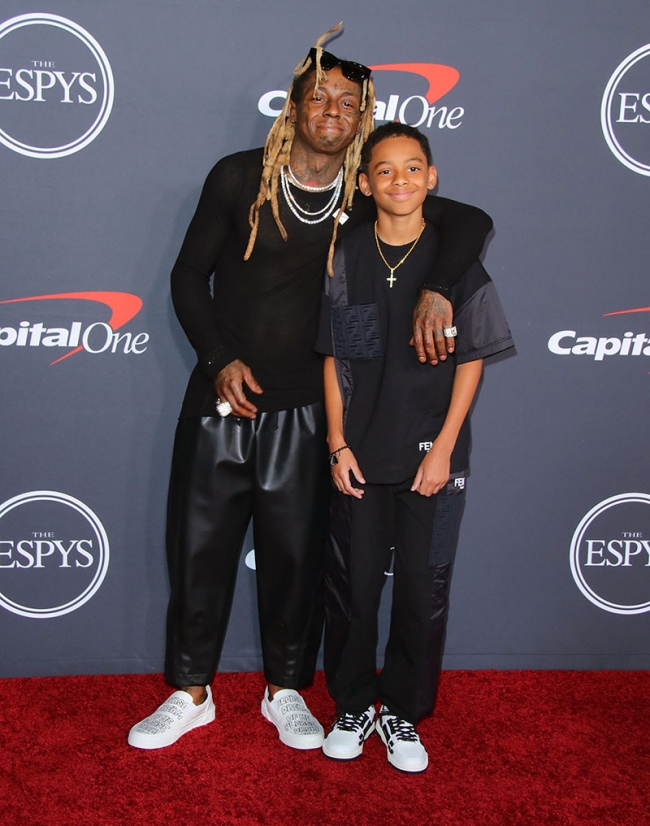 Celebrity Kids: Lil Wayne & Son Kameron Attend 2022 ESPY Awards – Sandra Rose