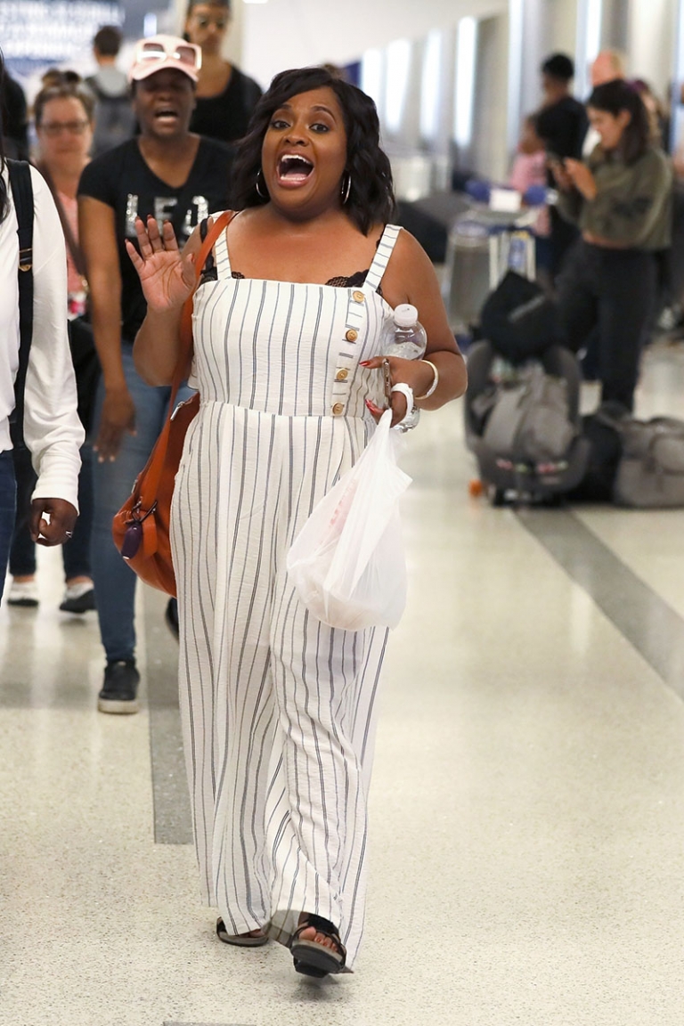 Los Angeles, CA – *EXCLUSIVE* – Sherri Shepherd is seen out in LAX ...