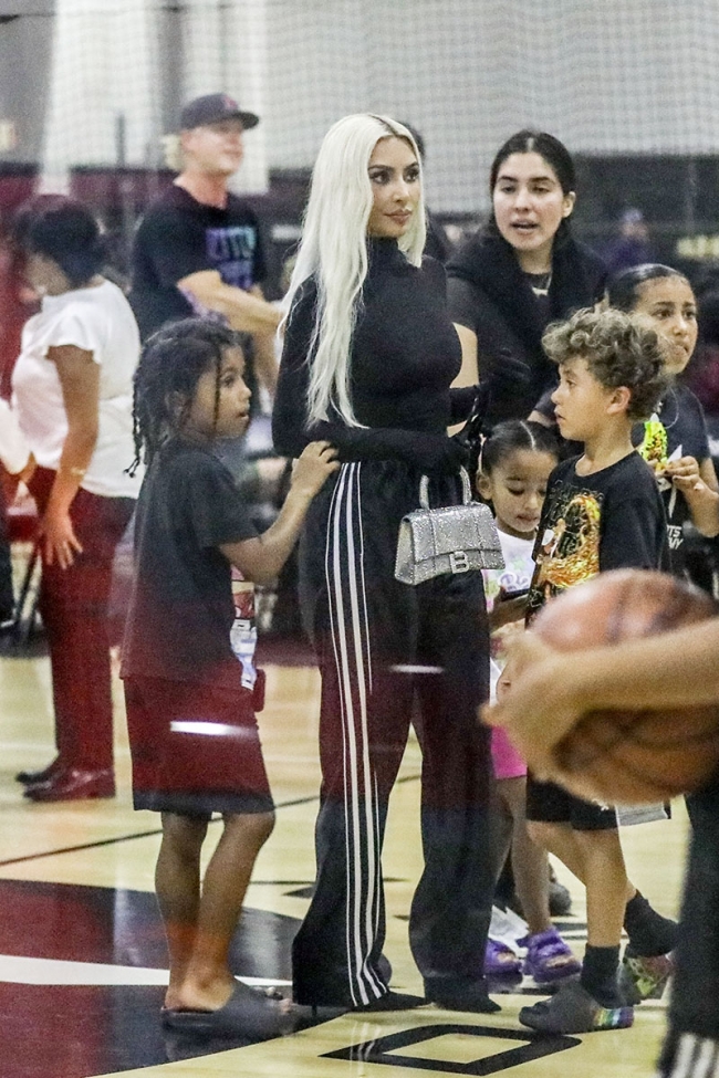 Kim Kardashian leaves after attending her daughter North’s basketball ...