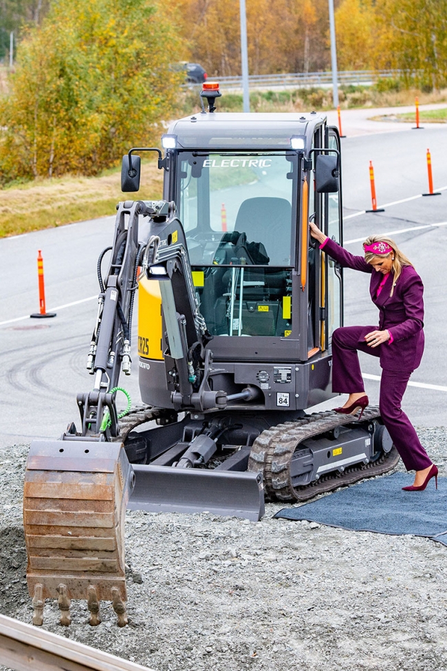 Fashion: Gabrielle Union, Janelle Monáe, Gigi Hadid, Victoria Beckham ...