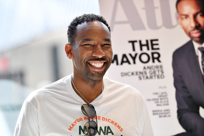 ATLANTA, GEORGIA – JUNE 18: Atlanta mayor Andre Dickens attends ...
