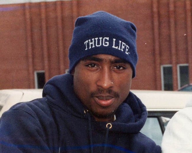 Tupac Shakur filming a music video at a warehouse before heading to ...