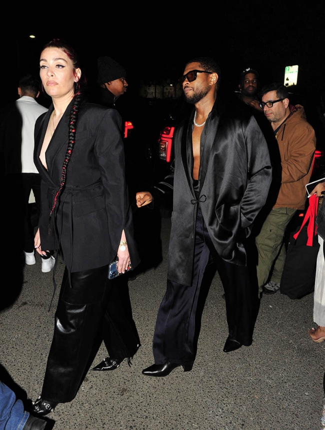 Usher’s baby mama gives him the cold shoulder after he flirts with ...