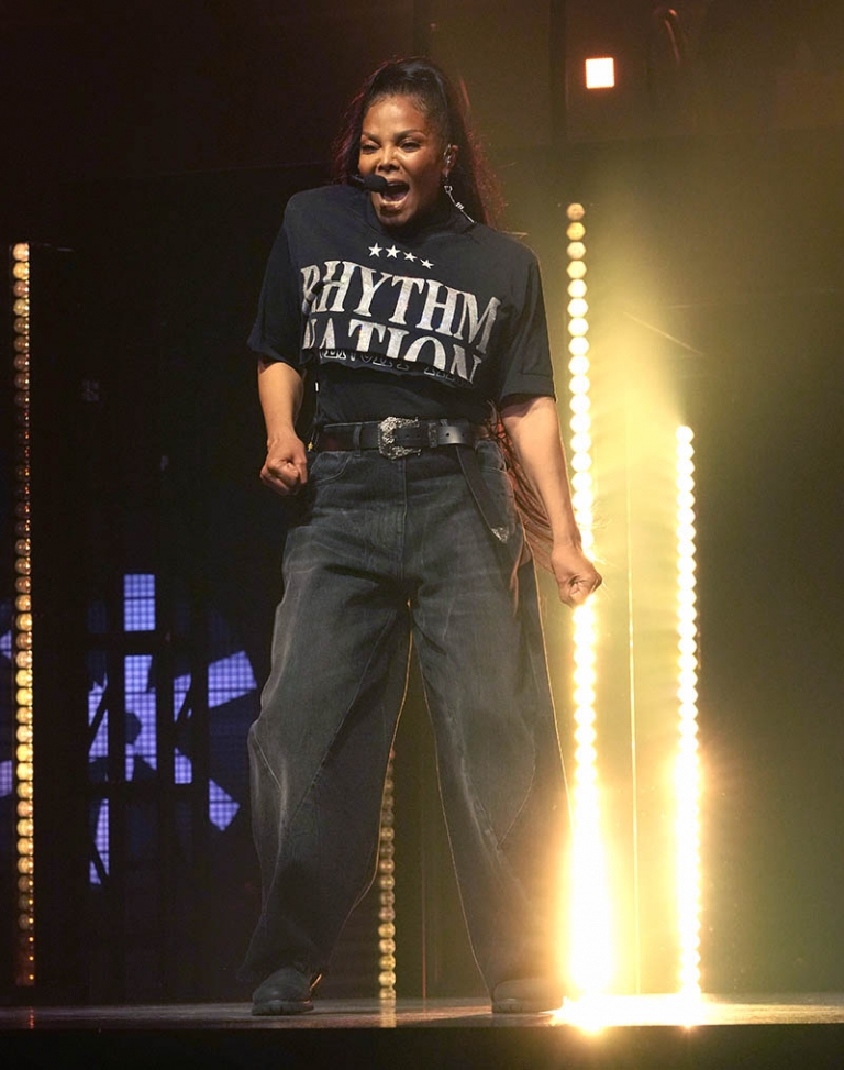 Hawks Game 5 Win Pushes Janet Jackson Concert to Friday – Sandra Rose