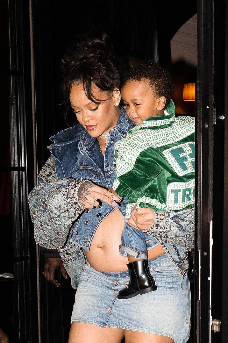 Rihanna shows off Baby Fenty wearing leather Fendi jacket – Sandra Rose