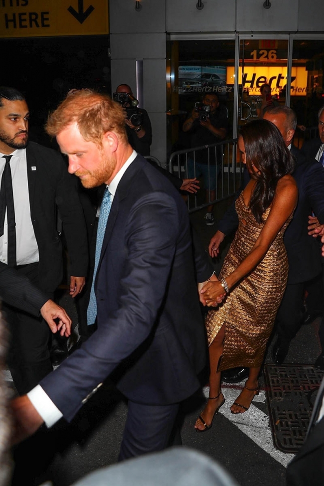 *EXCLUSIVE* New York, NY – Prince Harry, Meghan Markle, and her mother ...