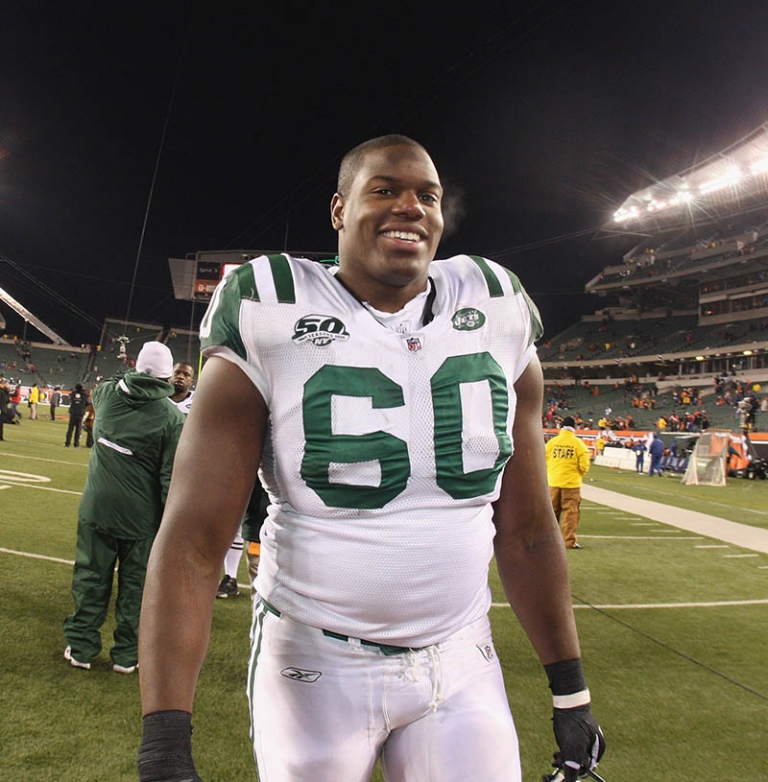 Former NFL Player D’Brickashaw Ferguson Announces He’s Going to Nursing School – Sandra Rose