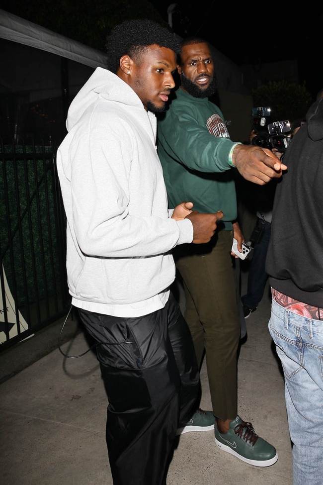 LeBron James and Son Bronny visit Mayo Cardiac Clinic in Minnesota for ...