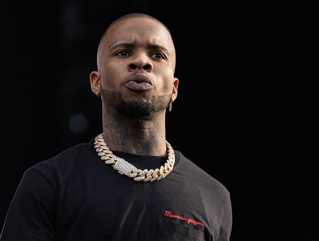 LONDON, ENGLAND – JULY 05: Tory Lanez performs on stage during Wireless ...