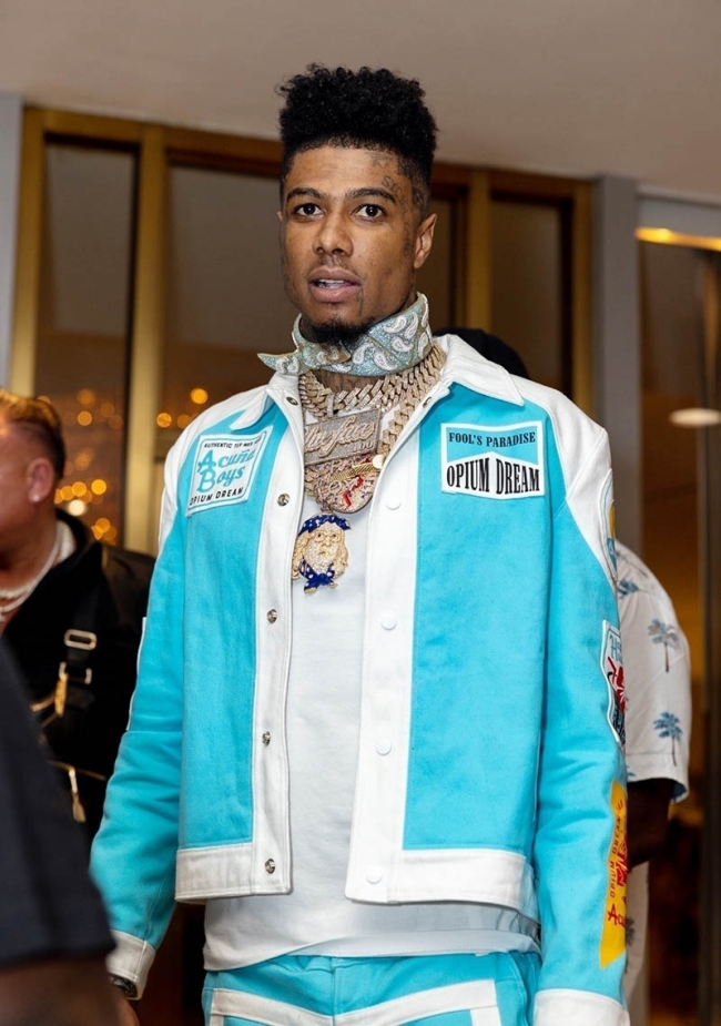 Miami, FL – Blueface and Chrisean party together in a Miami nightclub ...