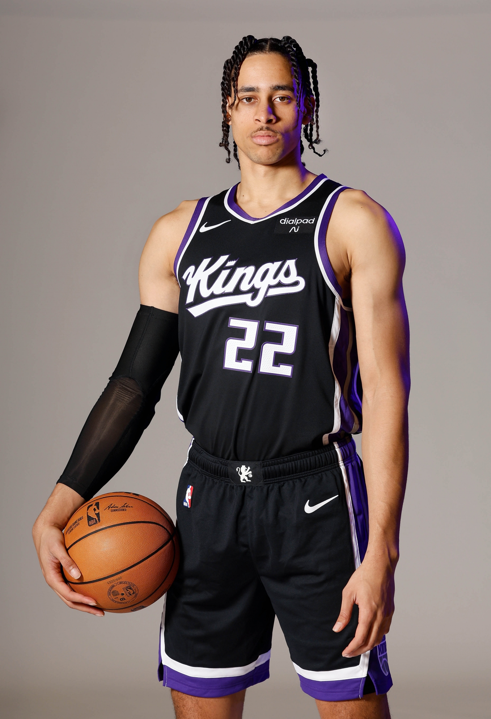 SACRAMENTO, CALIFORNIA – OCTOBER 02: Chance Comanche #22 of the ...