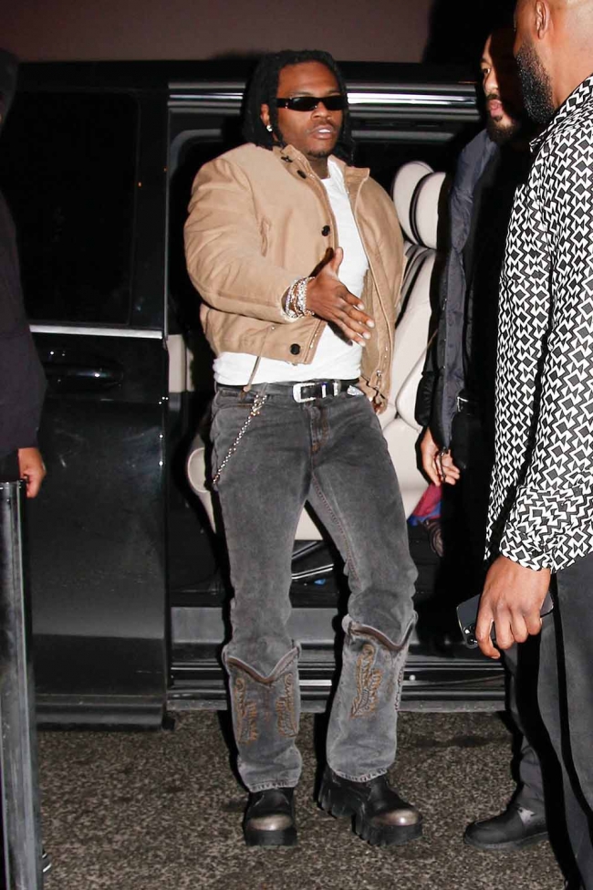 Rapper Gunna seen arriving at Costes during Paris Fashion Week. Credit ...