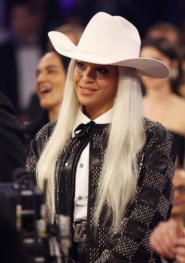 Jay Z Calls Out The Grammys For Snubbing Beyonce Again Sandra Rose