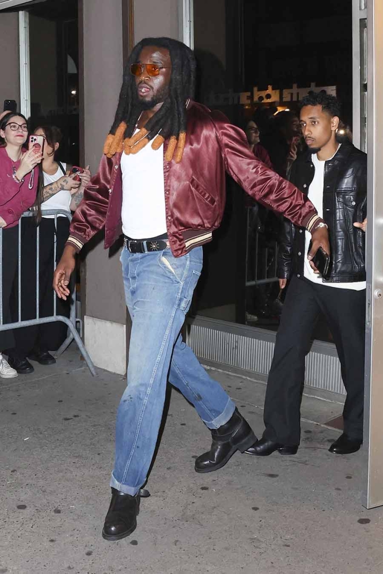 Country music singer Shaboozey seen exiting the iconic Electric Lady ...