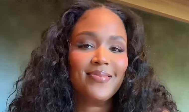 Lizzo Shares Everything She Eats On Weight-Loss Journey – Sandra Rose