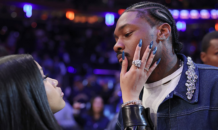 Cardi B’s old stripper photos go viral on Throwback Thursdays – Sandra Rose