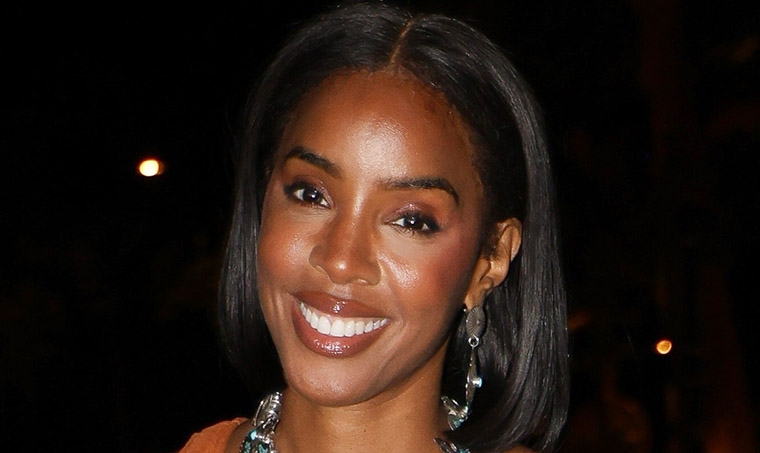 Celebrity Style: Kelly Rowland Wears Handbag Designed by Black-Owned ...