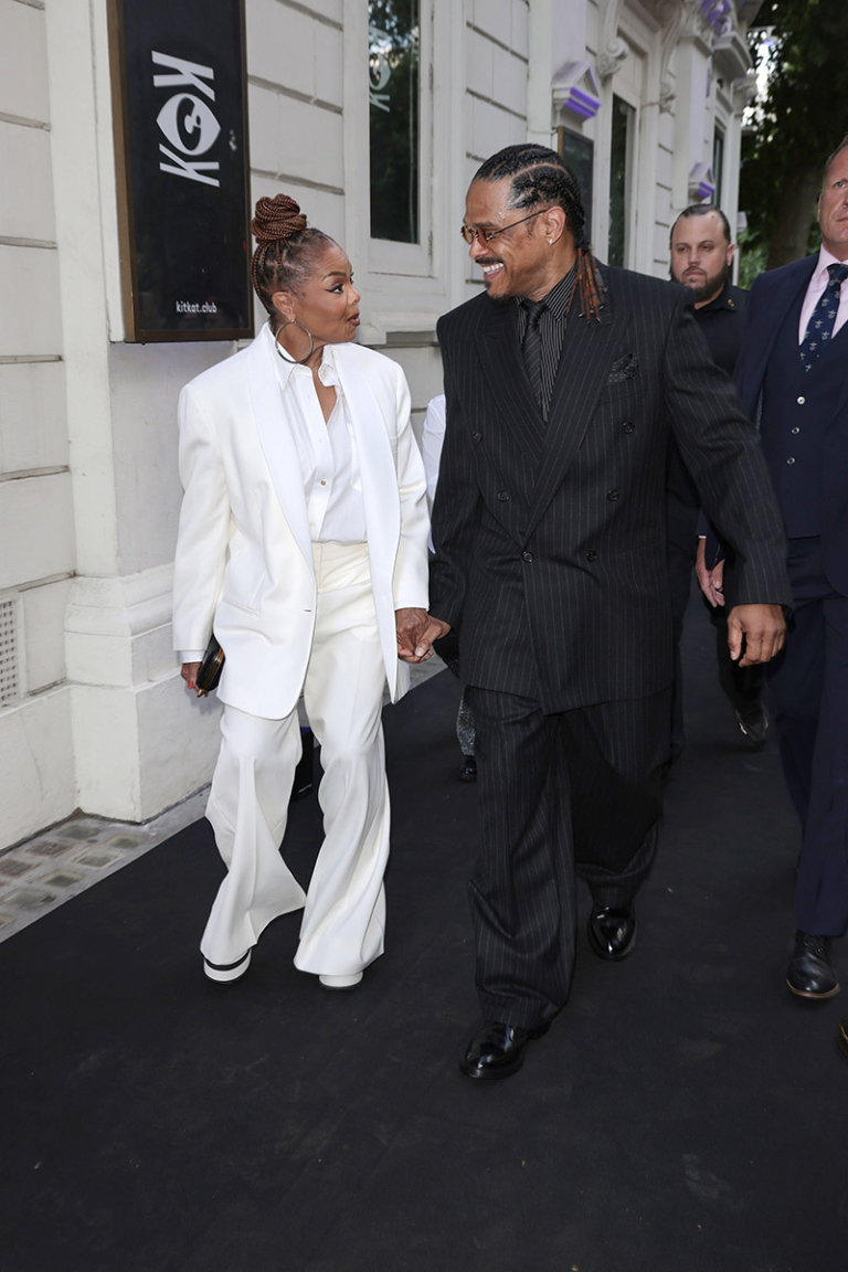 Janet Jackson & Maxwell Are Off the Market: GRAMMY Winners Hold Hands ...