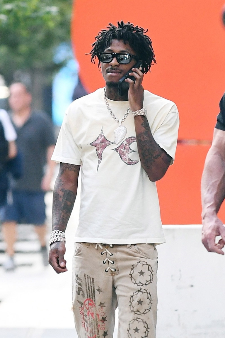 Rapper NBA YoungBoy is expecting his 13th and 14th children at age 25 ...