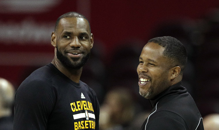 LeBron James Dragged Into Sports Gambling Case by Former Teammate and ...