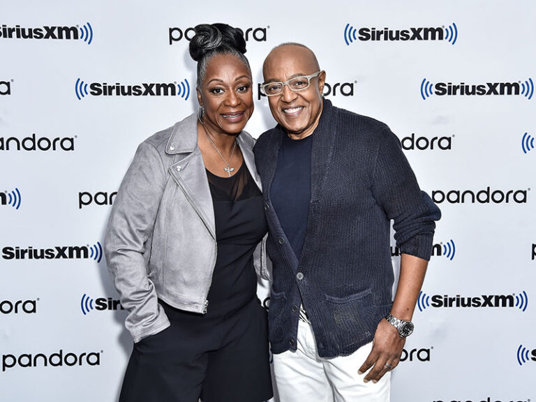 Regina Belle Remembers Her Friend, 2X Grammy-Winner & Oscar Winner ...